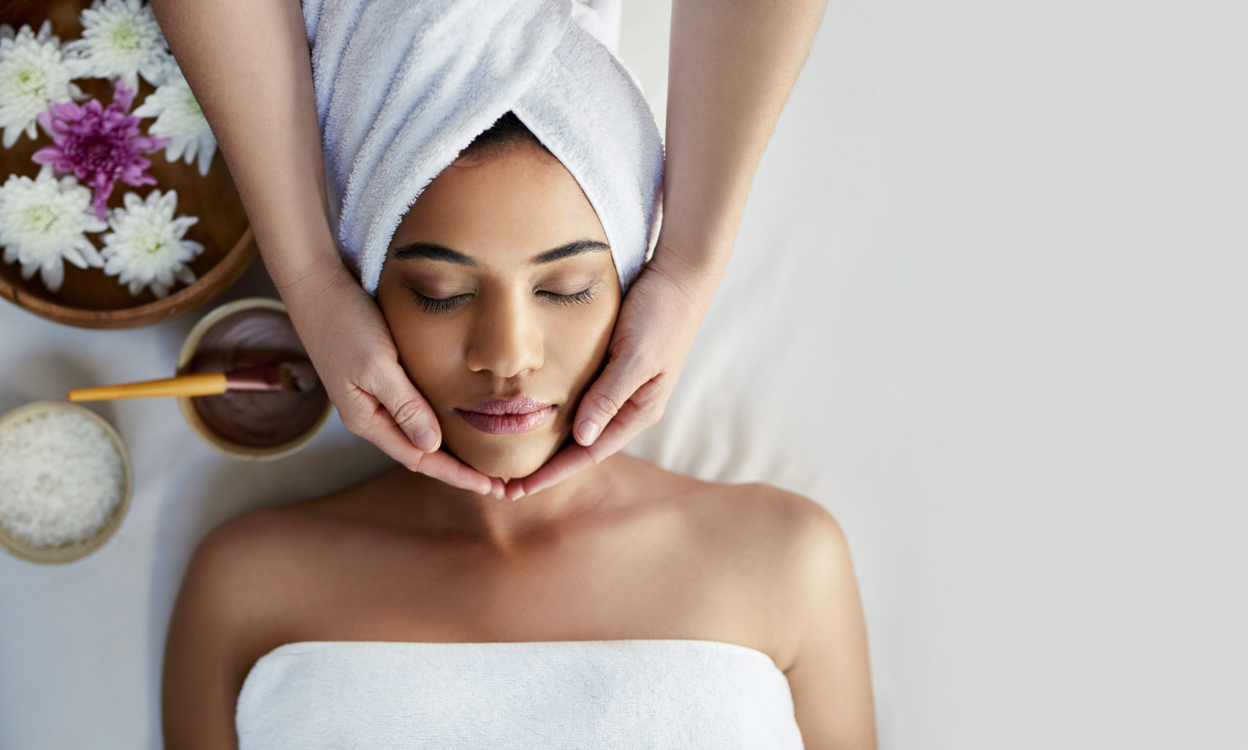 Skin & Wellness Centre | MedSpa | Luxury Skincare | Facial Bars